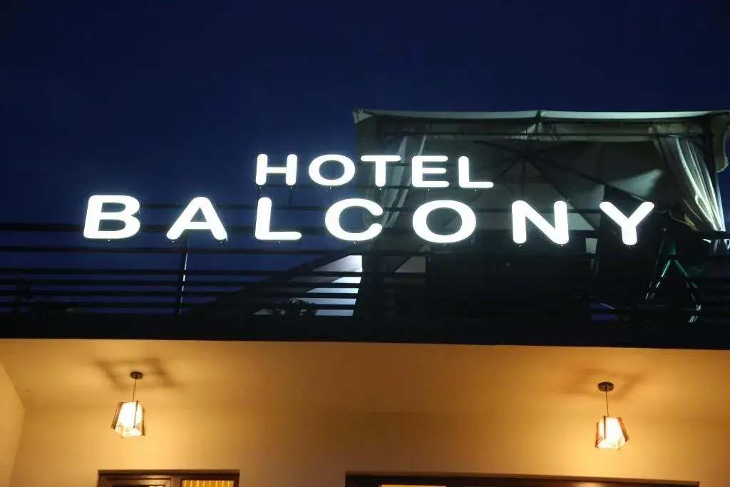 Hotel Balcony, Georgia – KMiddleEast